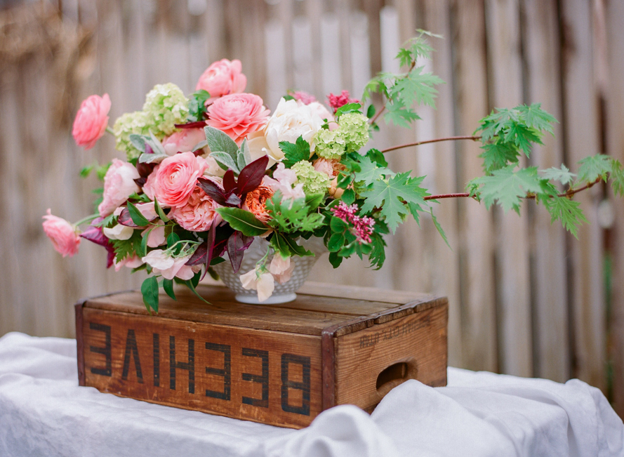 DIY Mother's Day Garden Florals - Shannon Von Eschen Photography